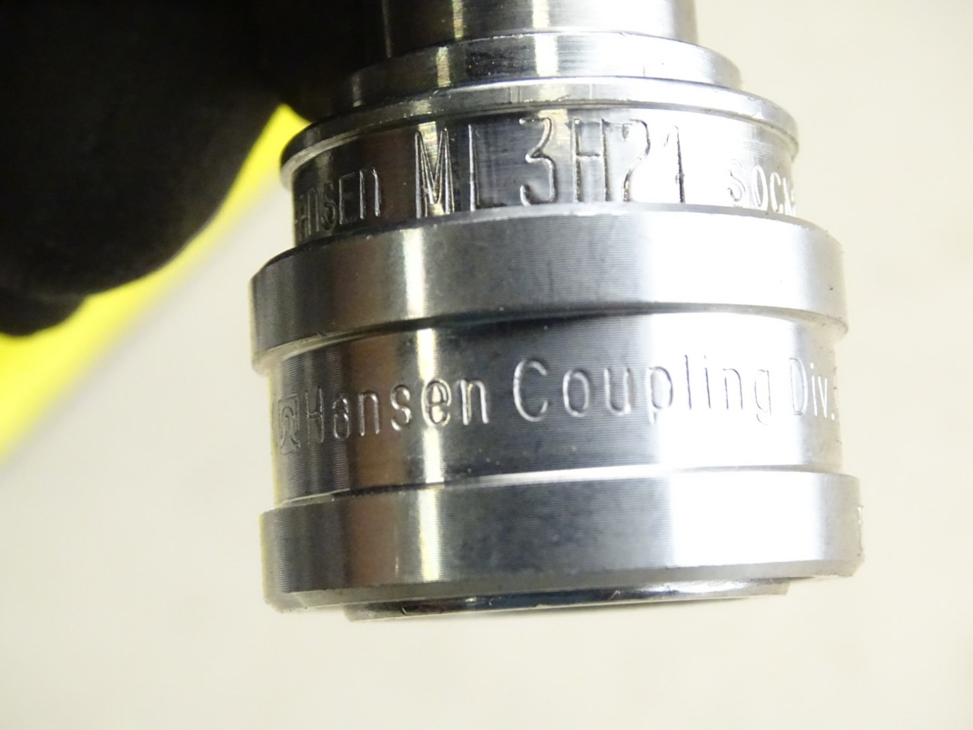 Hansen Coupling Division Female Hydraulic Coupler 3/8", | Joseph Fazzio ...