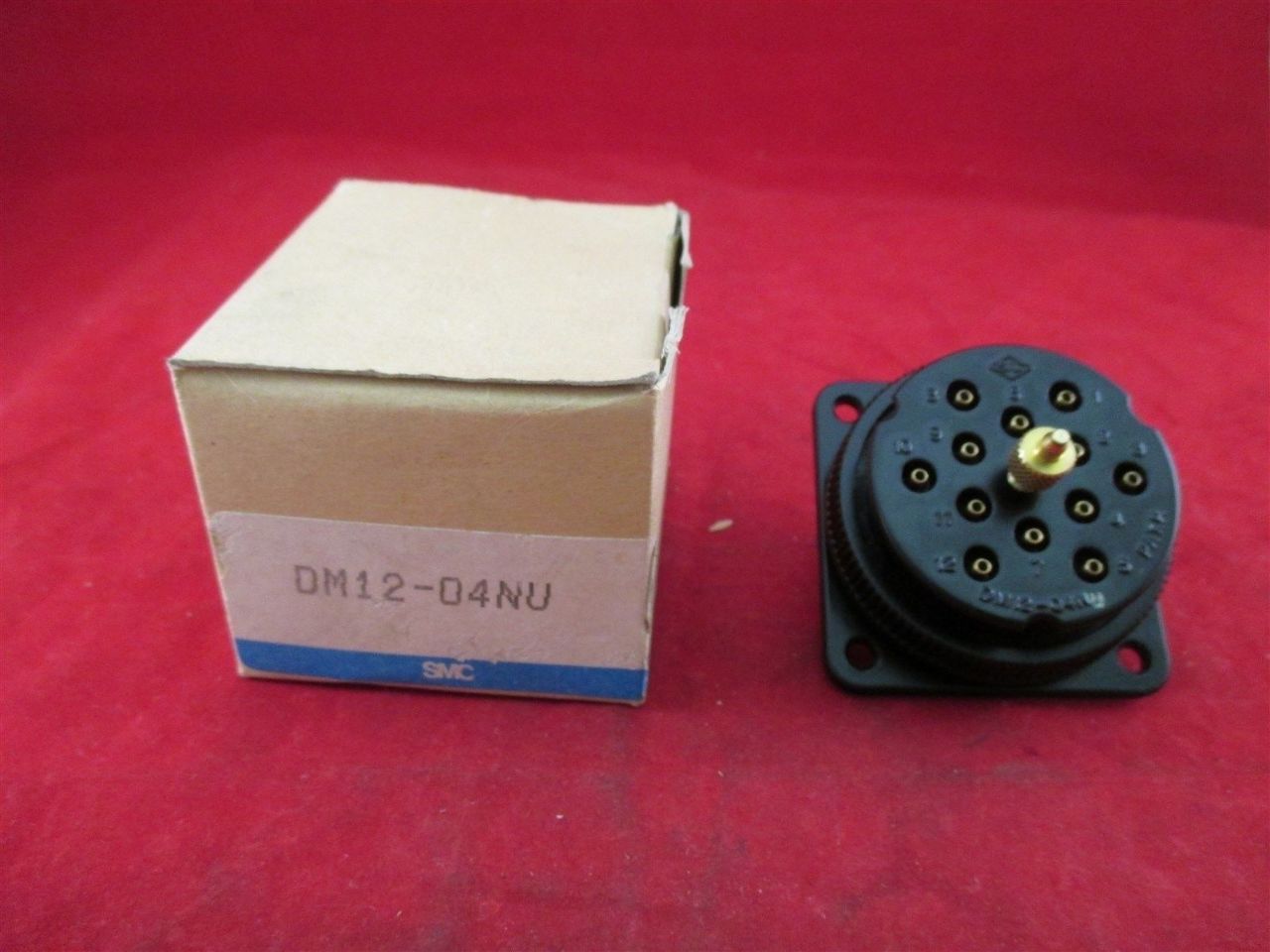 SMC DM12-04NU Multi-Connector new | Process Industrial Surplus
