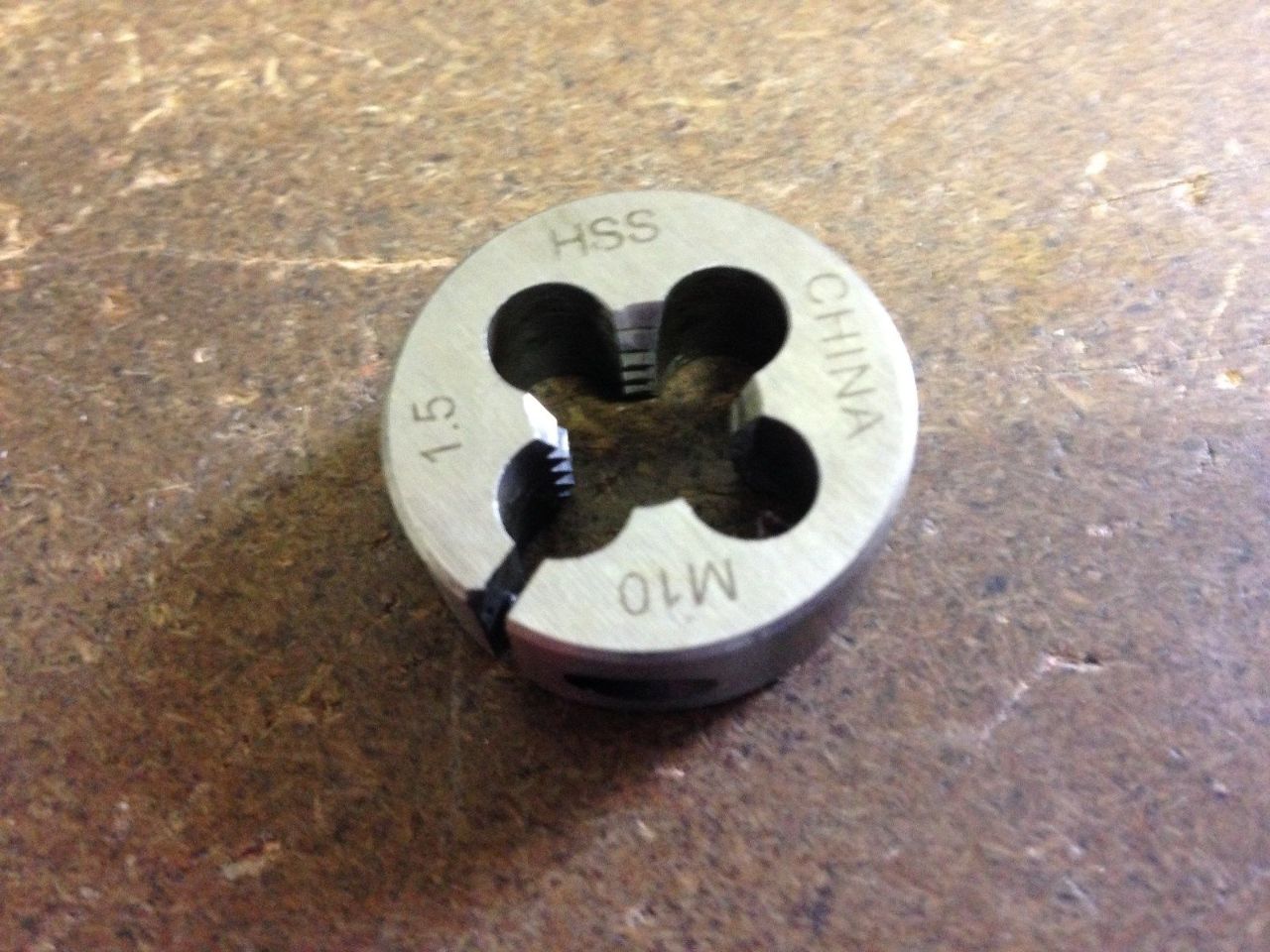 M10 X 1.50 X 1" HIGH SPEED STEEL ROUND ADJUSTABLE DIE | North Bay ...