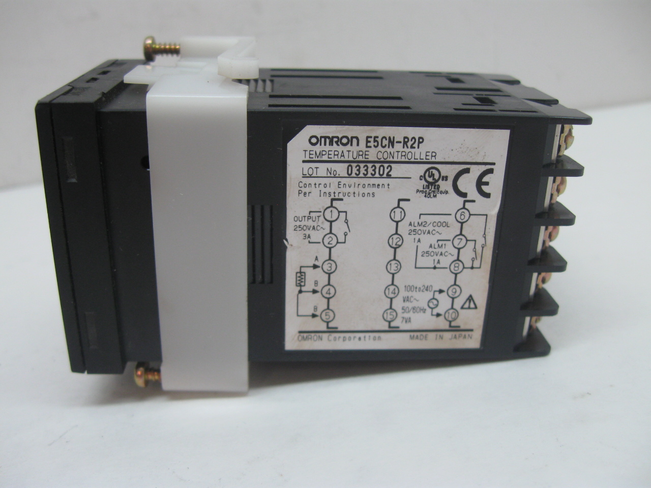 Omron E5CN-R2P Temperature Controller | eBay
