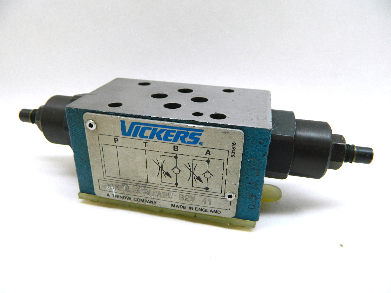 Vickers DGMFN-3-Y-A2W-B2W-41 Flow Control Valve 694412 ISO 4401 | eBay