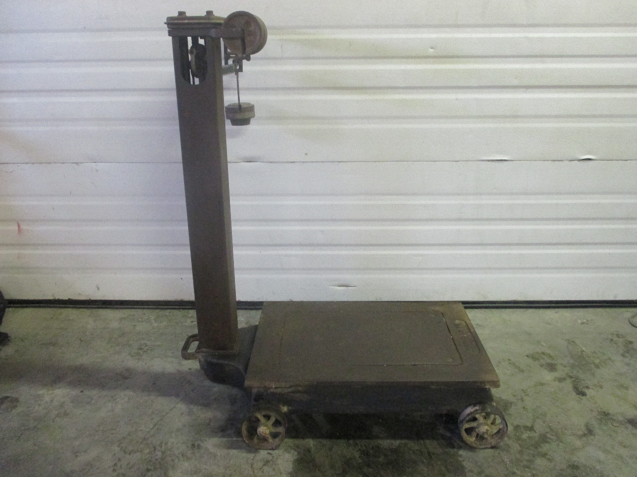 ANTIQUE FAIRBANKS PLATFORM SCALE WITH WEIGHTS 1,000 lbs Capasity | eBay