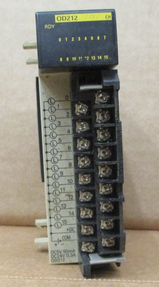 Omron PLC CQM1-OD212 OUTPUT UNIT | Daves Industrial Surplus LLC
