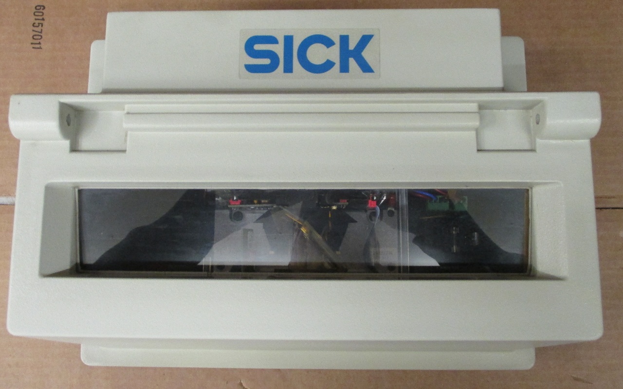 SICK LMS211-S14 1025487 Sensor | Daves Industrial Surplus LLC