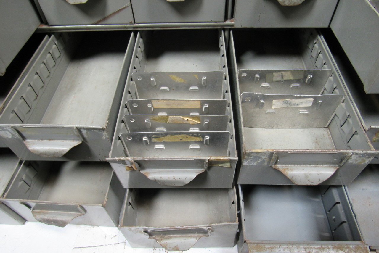 18 Drawer Industrial Steel Small Parts Bin Storage Cabinet 34"x17"x 11 ...