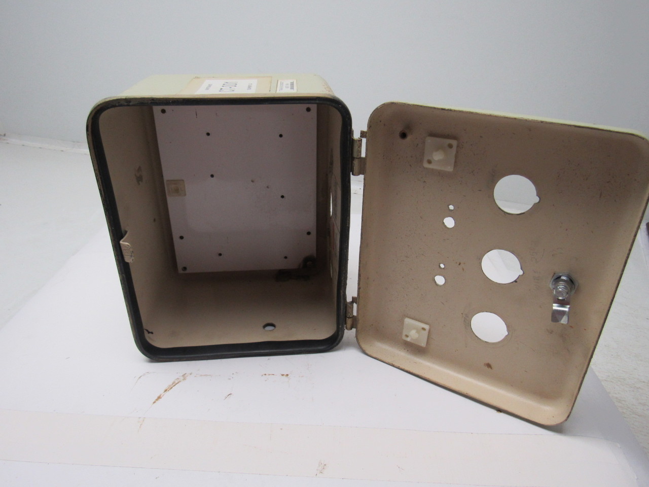 Hoffman D-1086IS Electrical Enclosure Junction Box 10" X 8" X 6" W/Back ...