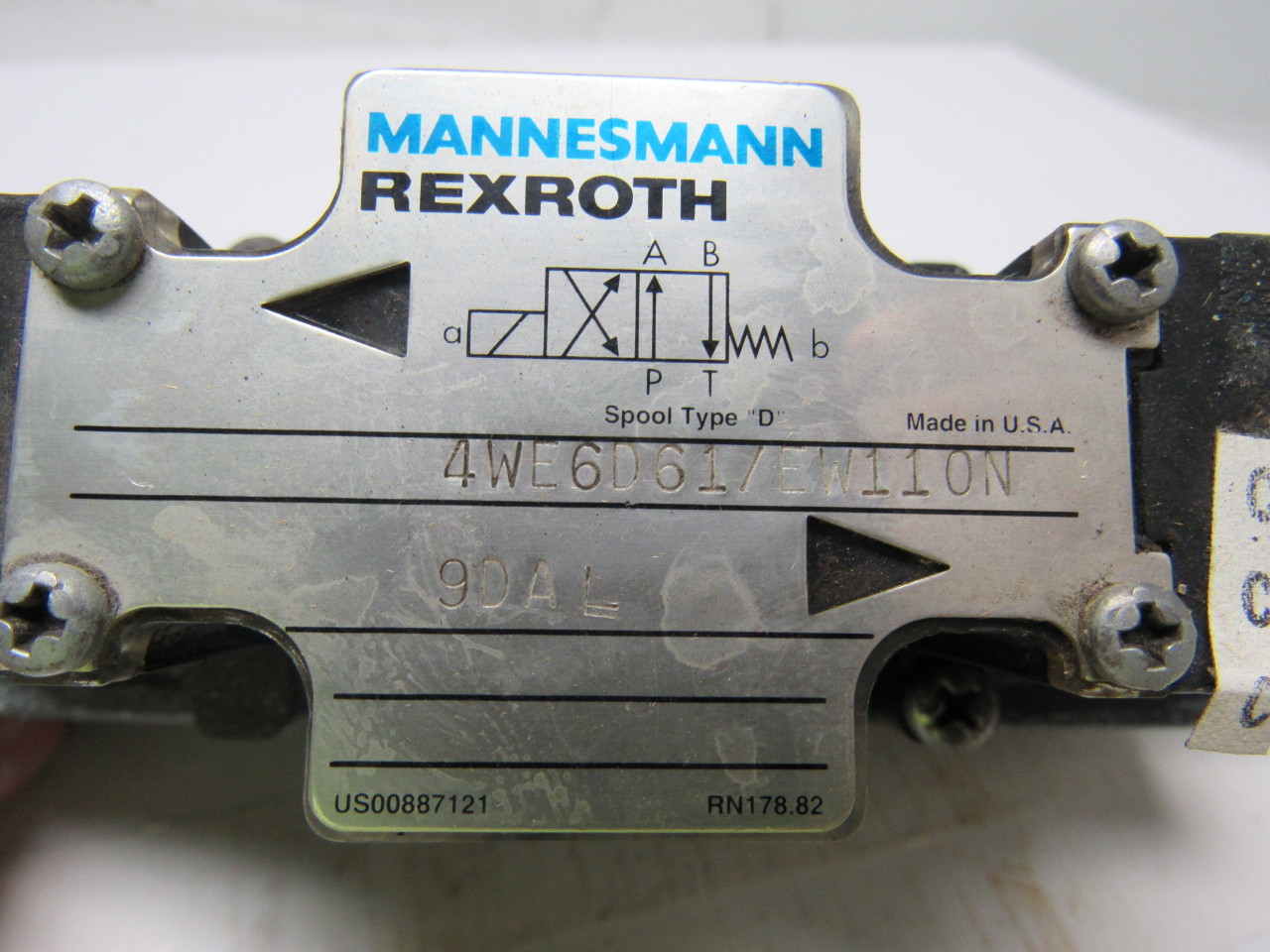 Mannesmann Rexroth 4WE6D61/EW110N Double Solenoid Operated Directional ...