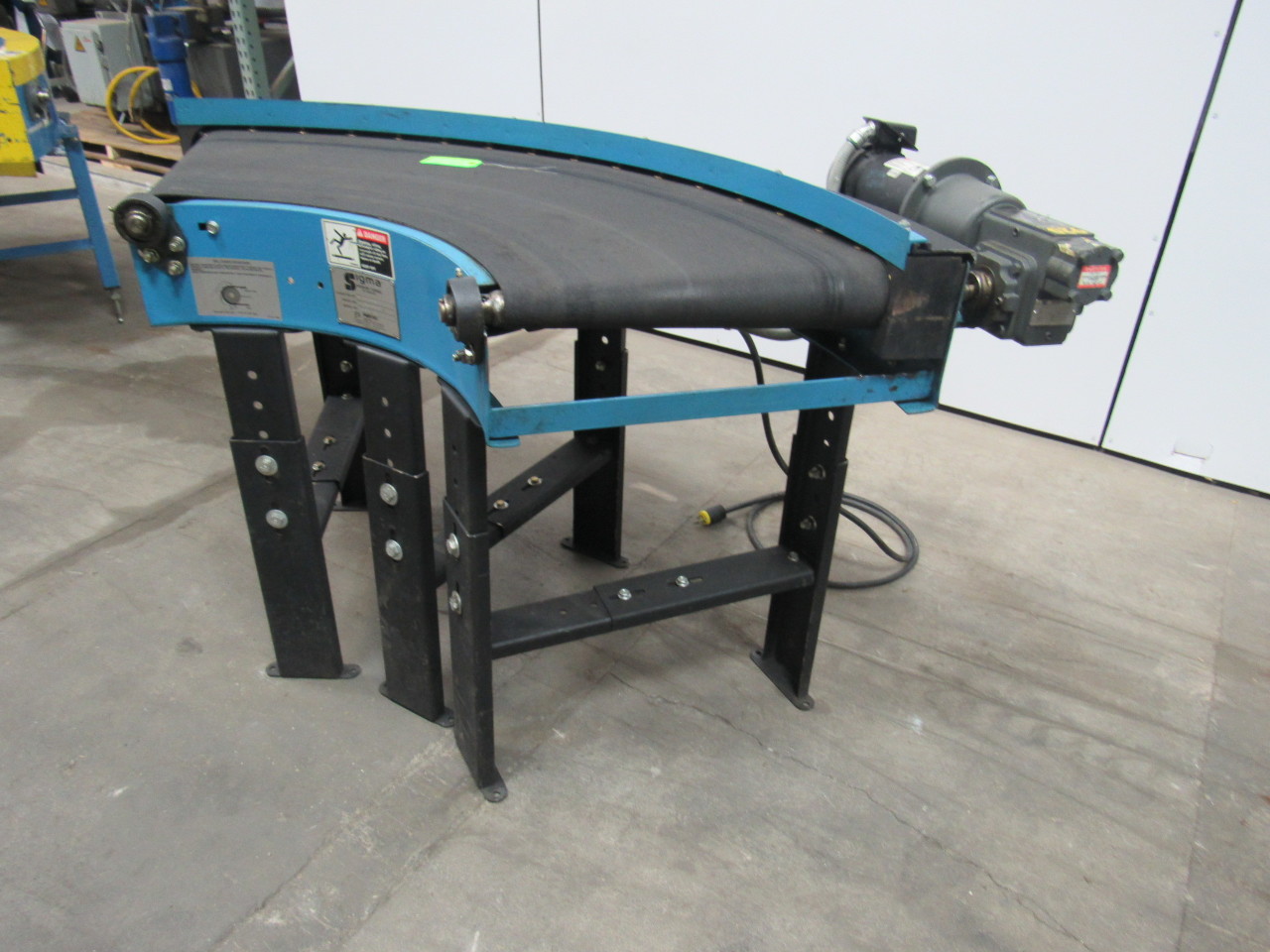 PORTEC 18LN19-90 Degree Power Curve Flat Top Conveyor 18"W 120V 0 ...