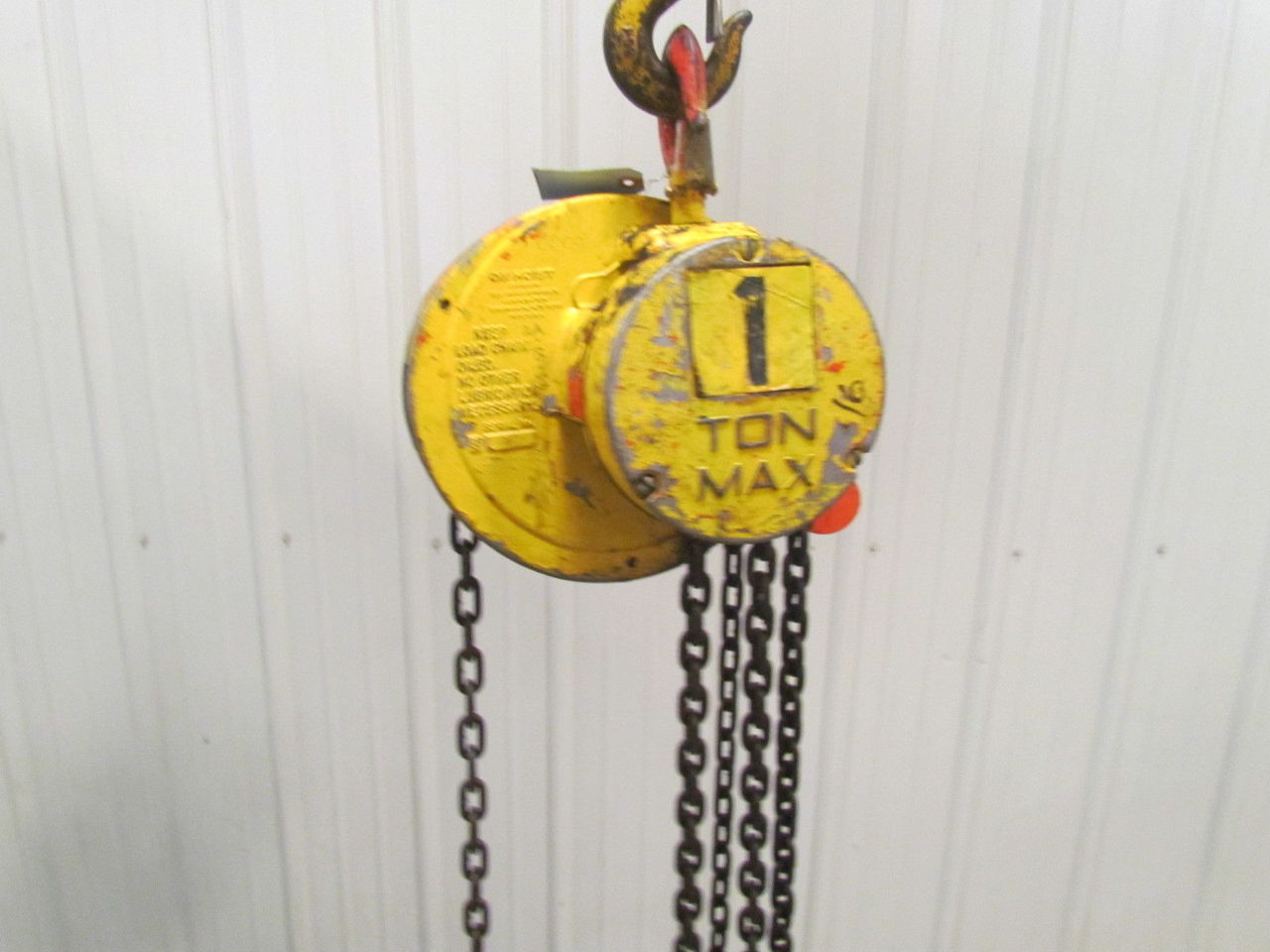 CM Cyclone 1 Ton Manual Chain Fall Hoist 7' Lift 2000lb Capacity | eBay
