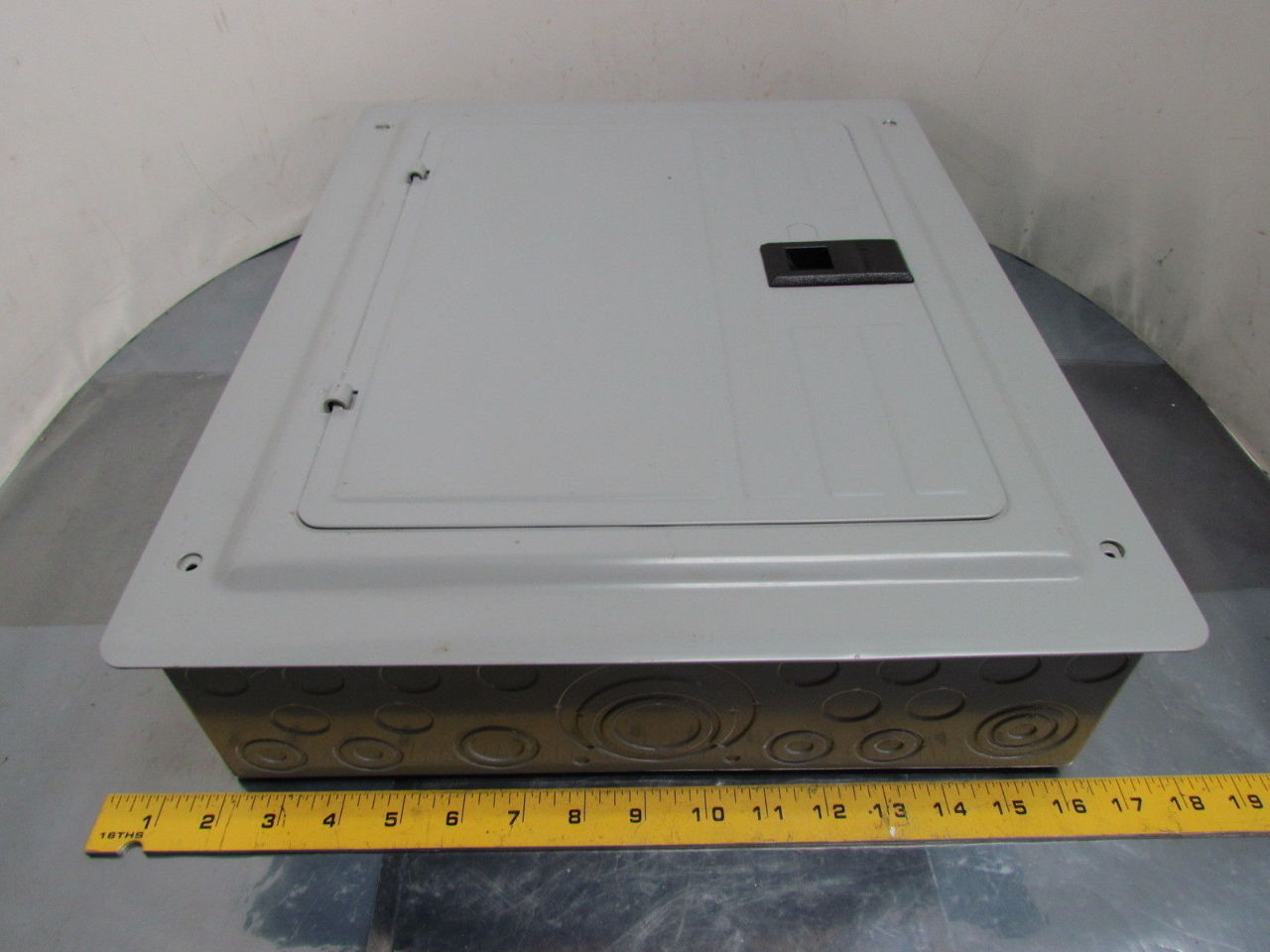 Murray 12 Space 100A Main Circuit Breaker Load Center Enclosure Box ...