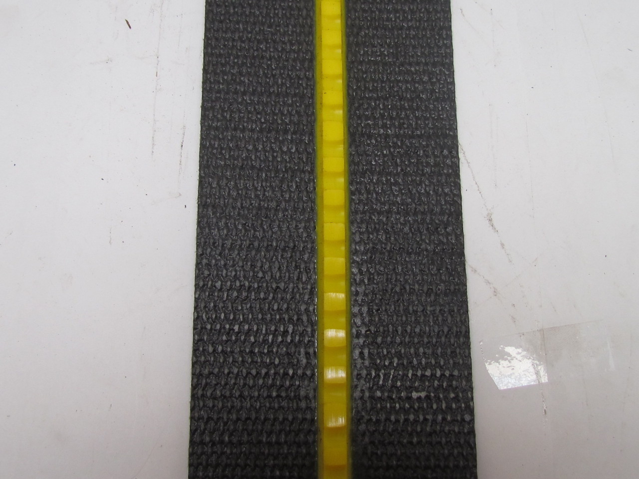 Smooth Top PVC Rubber V-Belt V-Guide Conveyor Belt 4" Wide 18' Long ...