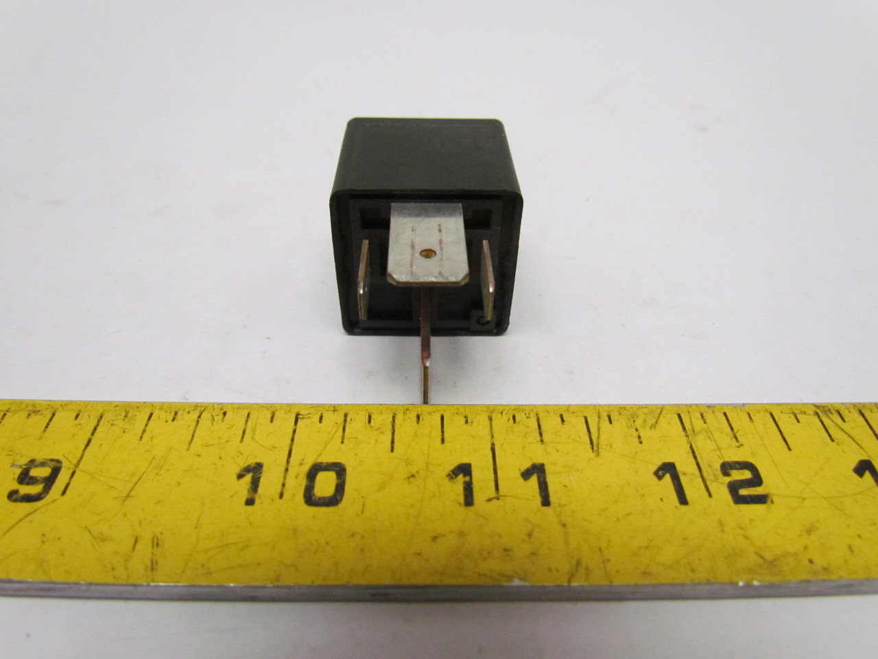 Tyco VF7-11F11-Z10 12V 4 pin Relay | eBay