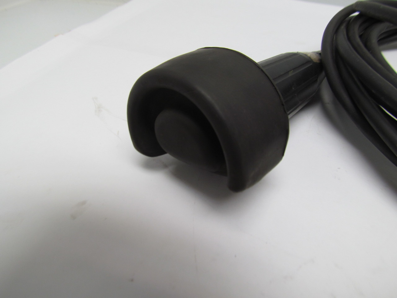 Hand Held Covered Push Button 6Wire 3Sheilded W/29FT Cord | eBay