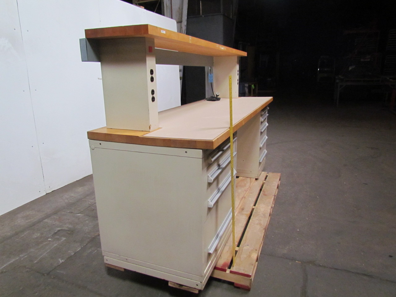 Stanley Vidmar 30x96" workbench Hardwood Top/Riser W/ Laminate 9 ...