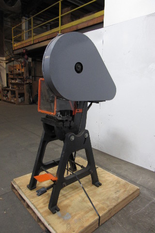 ALVA ALLEN BT12-101 12 Ton OBI Punch Press 1HP 220/440V 7-1/"x14" Open ...