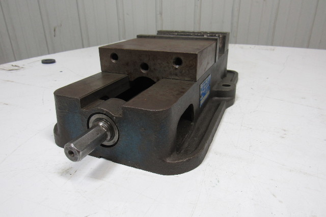 Kurt Mfg. D675-30073 6" MILLING MACHINE VISE | Bullseye Industrial Sales