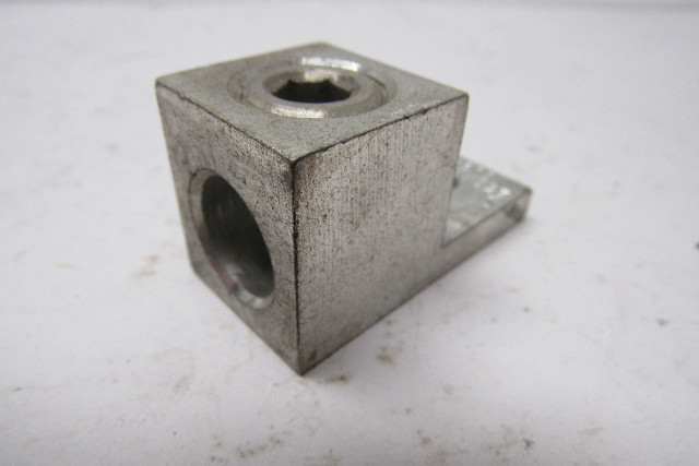 Burndy KA29U Bolt on One Conductor Lug 250KCMIL 6 AWG Lot of 5 ...