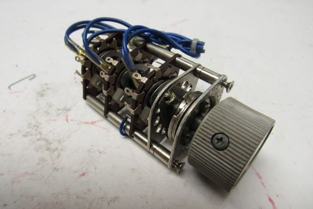 Fanuc Rotary Switch 26 Position 4 Stages Wafer Style Tosuku Fuji W/Knob ...