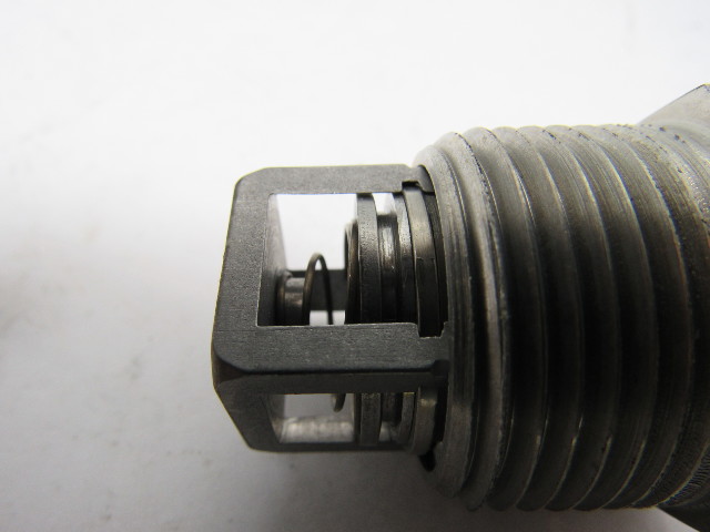 DFT 8074 In-line Basic-check Valve 1/2" NPT 2500 CWP 1500 PSIG 700 ...