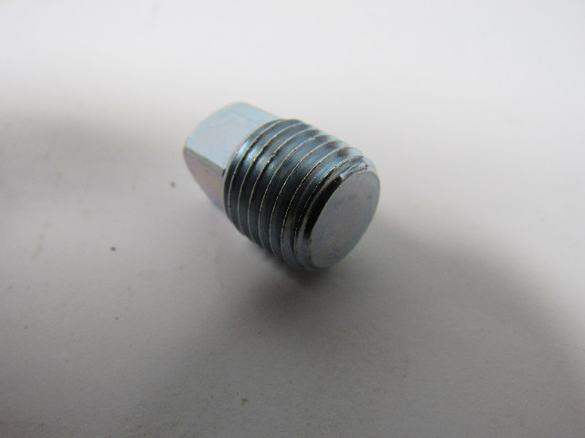 Fastenal 66671 1/4"NPT 300lb Zinc Steel Square Solid Pipe Plug Lot of ...