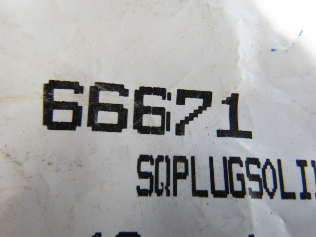 Fastenal 66671 1/4"NPT 300lb Zinc Steel Square Solid Pipe Plug Lot of ...