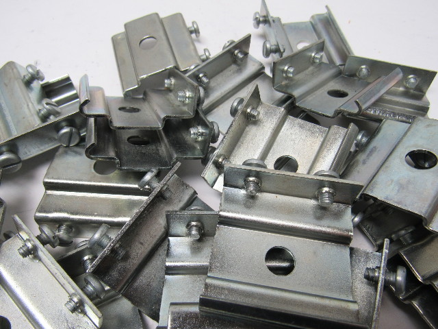 General Electric DLTGF Hanger Plate Screw Clamp Type for LTG Plugin ...