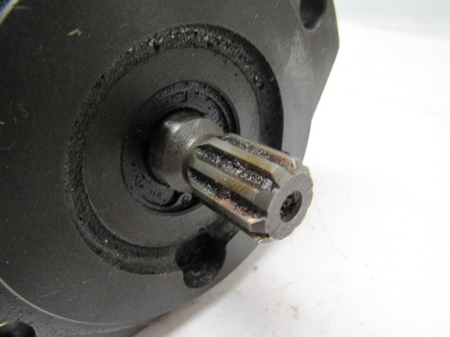 Bosch 0510-625-346 Hydraulic Gear Pump Splined From Raymond Model 60 ...