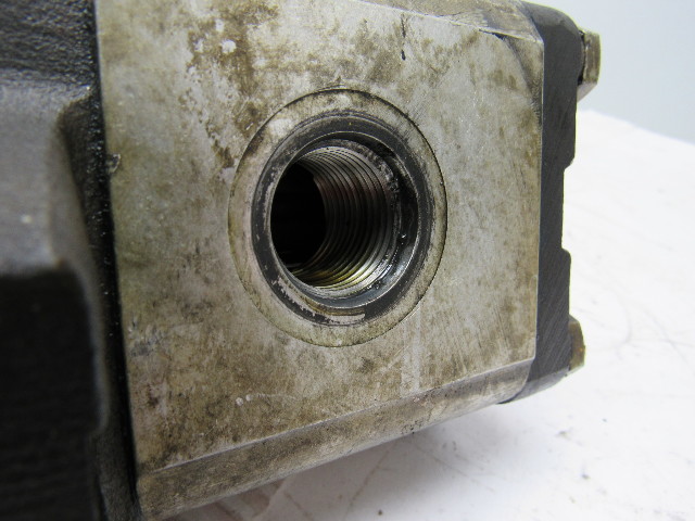 Bosch 0510-625-346 Hydraulic Gear Pump Splined From Raymond Model 60 ...