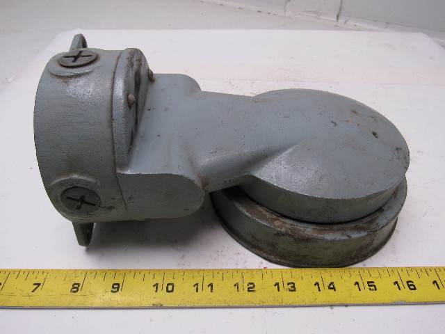 Crouse -Hinds VXB-10 Enclosed Wall Mounted Lighting Fixture 1/2 ...