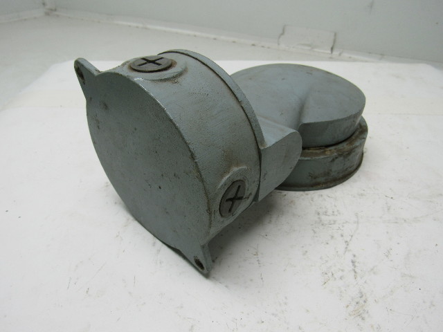 Crouse -Hinds VXB-10 Enclosed Wall Mounted Lighting Fixture 1/2 ...