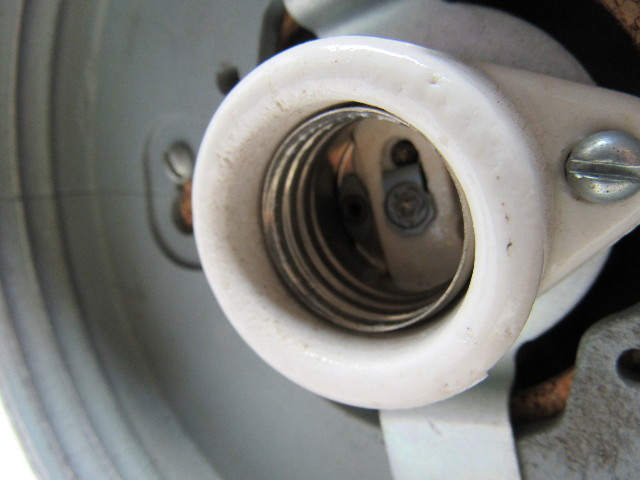 Crouse -Hinds VXB-10 Enclosed Wall Mounted Lighting Fixture 1/2 ...