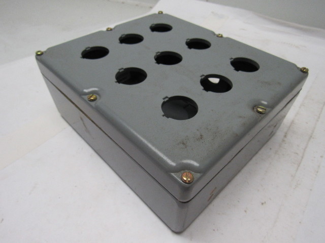 Square D 9001KY9 30mm 9 unit Pushbutton Control Station Enclosure ...