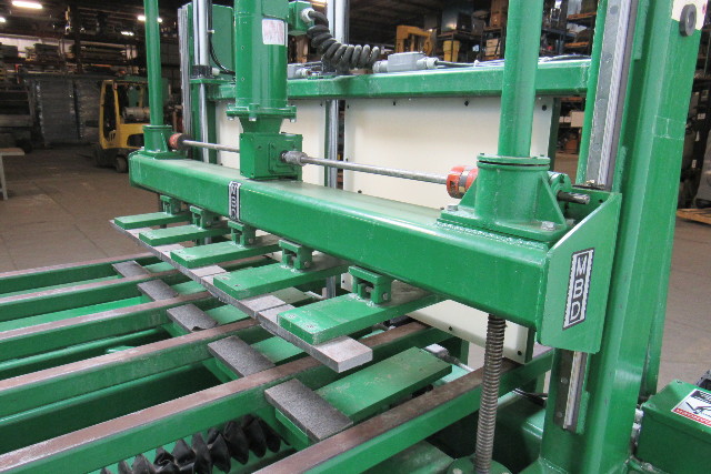 MBD TYLER 3700 Automatic Indexing CNC Bandsaw System 36" 15Hp 230/460V ...