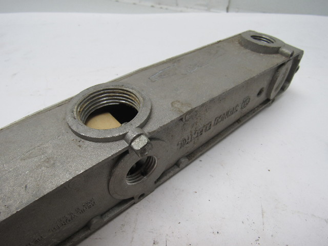 Stonco 16 13" Rectangular Electrical Trough 8 Holes 4 plugs | Bullseye ...