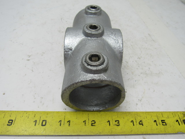 4NXV6A 1-1/2" Two Socket Cross Galvanized Pipe Fitting | Bullseye ...