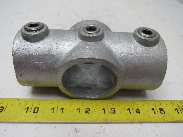 4NXV6A 1-1/2" Two Socket Cross Galvanized Pipe Fitting | Bullseye ...