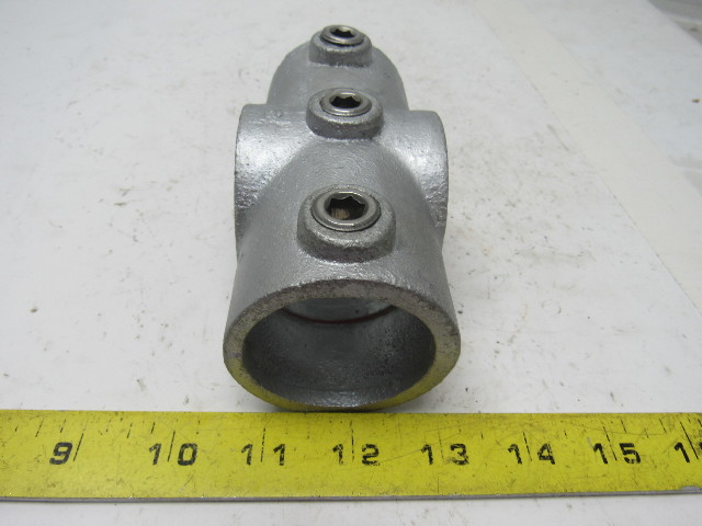 4NXV6A 1-1/2" Two Socket Cross Galvanized Pipe Fitting | Bullseye ...