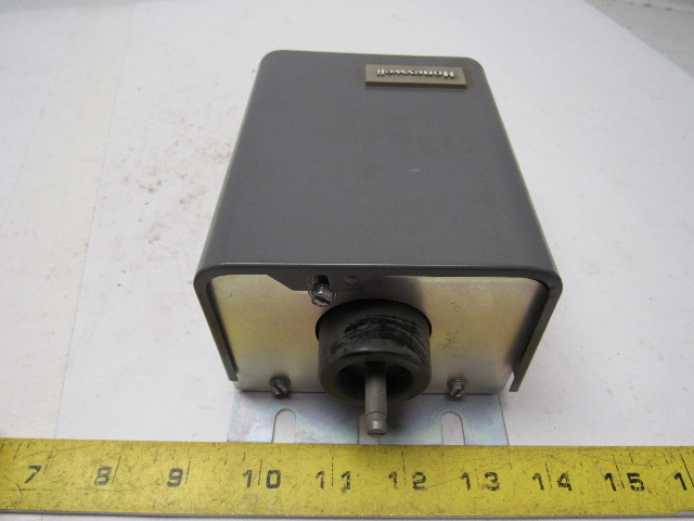 Honeywell Q624A 1014 120 V Ignition Control Solid State Spark Generator ...