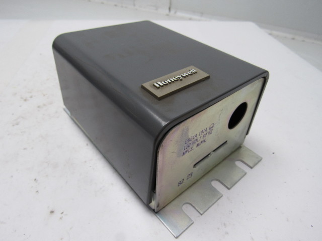 Honeywell Q624A 1014 120 V Ignition Control Solid State Spark Generator ...