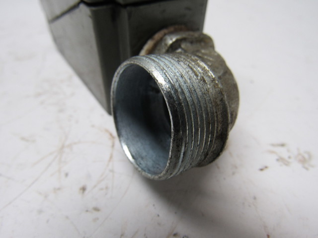 A-B Allen Bradley 802T-AP1 Ser. F Oiltight Limit Switch Side Rotary ...