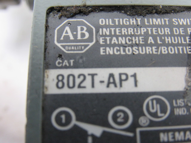 A-B Allen Bradley 802T-AP1 Ser. H Oiltight Limit Switch Side Rotary ...