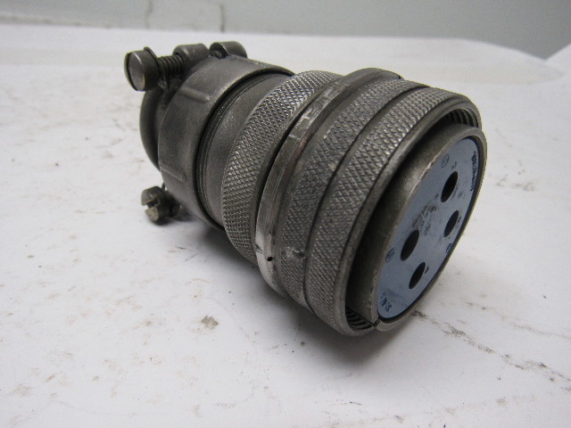 Amphenol 32-17S 4 Pin Circular Connector W/Housing & Clamp | Bullseye ...