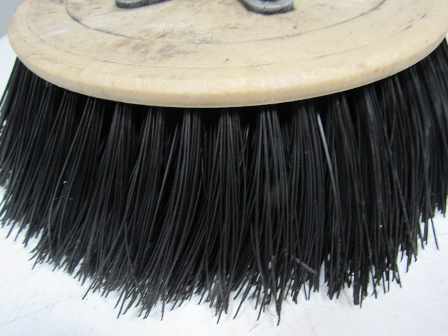 TENNANT 21-1803? 6550 SWEEPER Rotary Brush 25"Dia. W/ 18" Dia. Mount ...