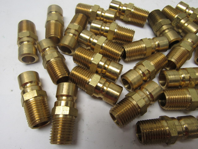251 Brass 1/4" NPT Plastic Injection Mold Connector Plug Lot of 31 ...
