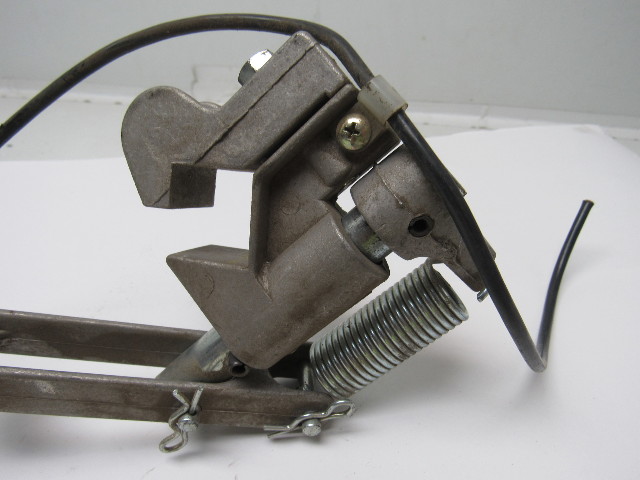 Duct-O-Bar Crane Rail Ground Conductor Arm Shoe And Case Assembly 600V ...