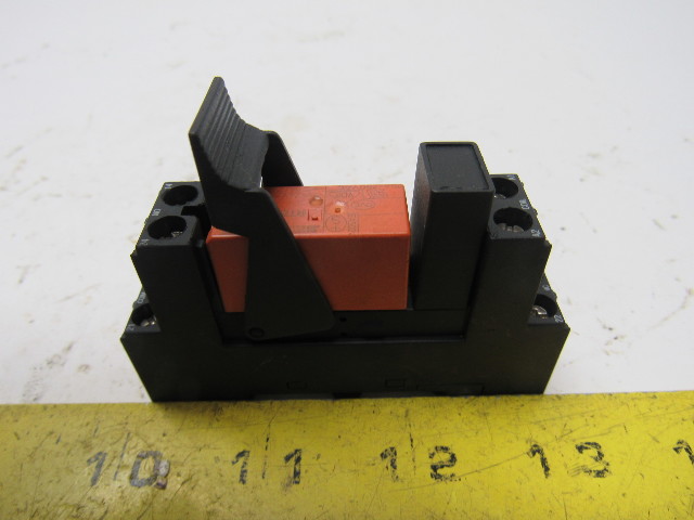 Schrack RT 78625_RTE24024 Relay And Base 24 VDC Lot Of 12 | Bullseye ...