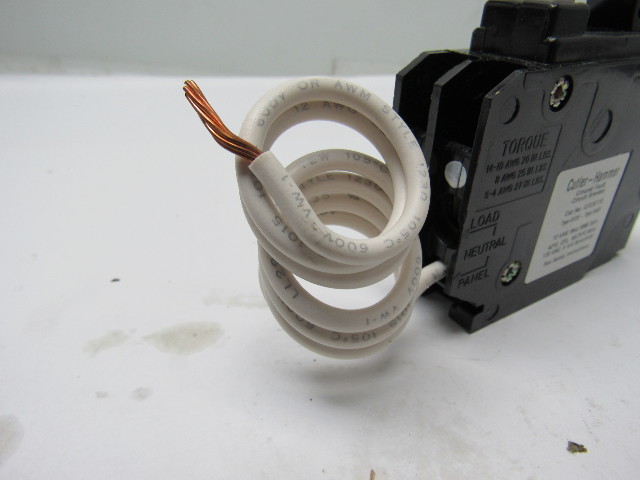 Cuttler Hammer GFCB115 15 Amp 1 Pole Ground Fault Circuit Breaker ...