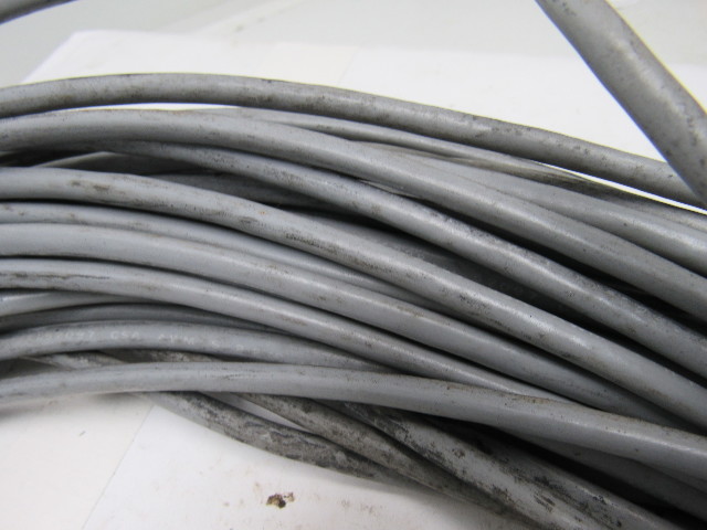 Manhattan Wire M5336 22 AWG Shielded Computer Cable 125' | Bullseye ...