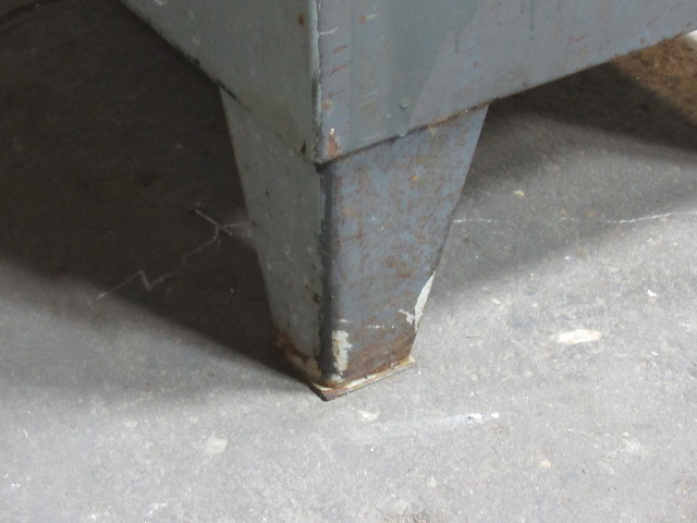 STRONGHOLD PRODUCTS 75-18-3TMT 3 Tier 12 Door Heavy Duty Storage Locker ...