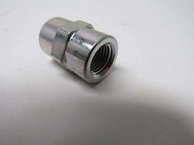 Parker 1/4 GG-S 1/4 X 1/4 NPT Steel Pipe Coupling Lot of 13 | Bullseye ...